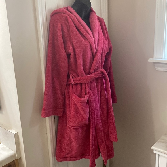 Ulta Beauty | Intimates & Sleepwear | Ulta Robe | Poshmark